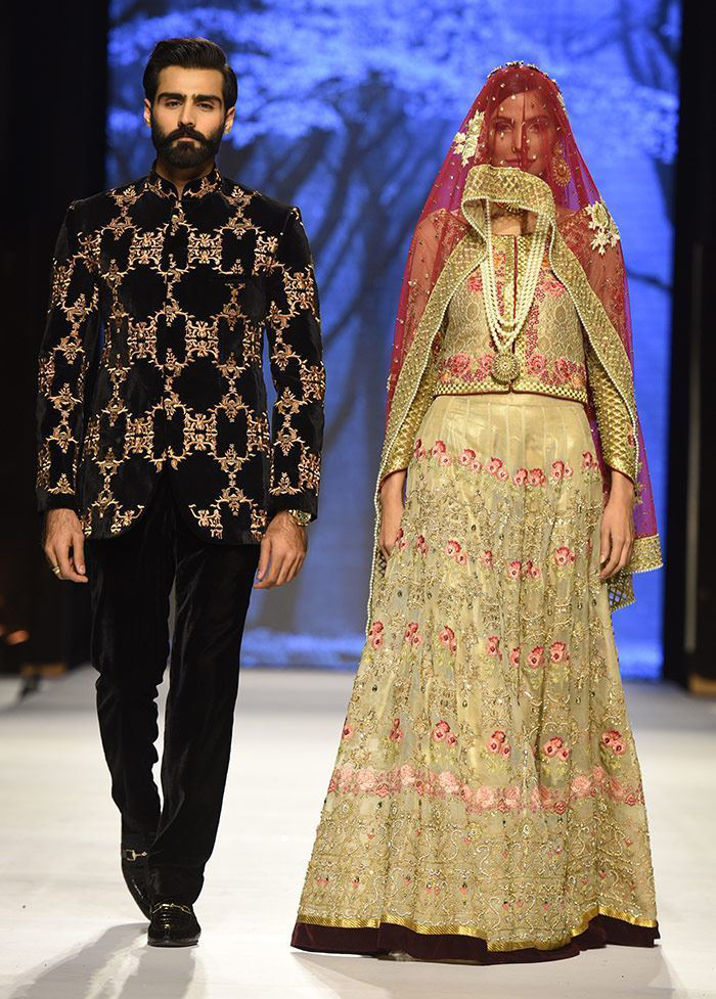 Vintage frames | Deepak Perwani