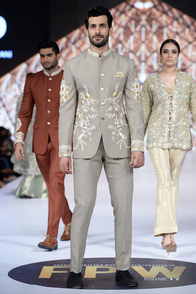 Desert sand | Deepak Perwani