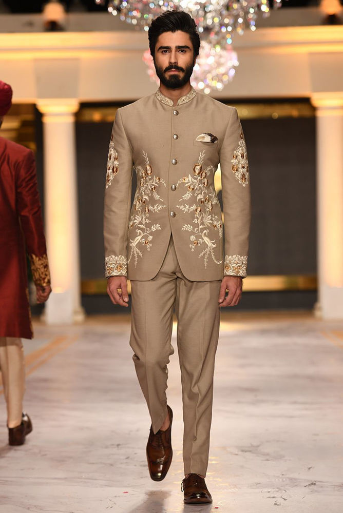 Desert sand | Deepak Perwani