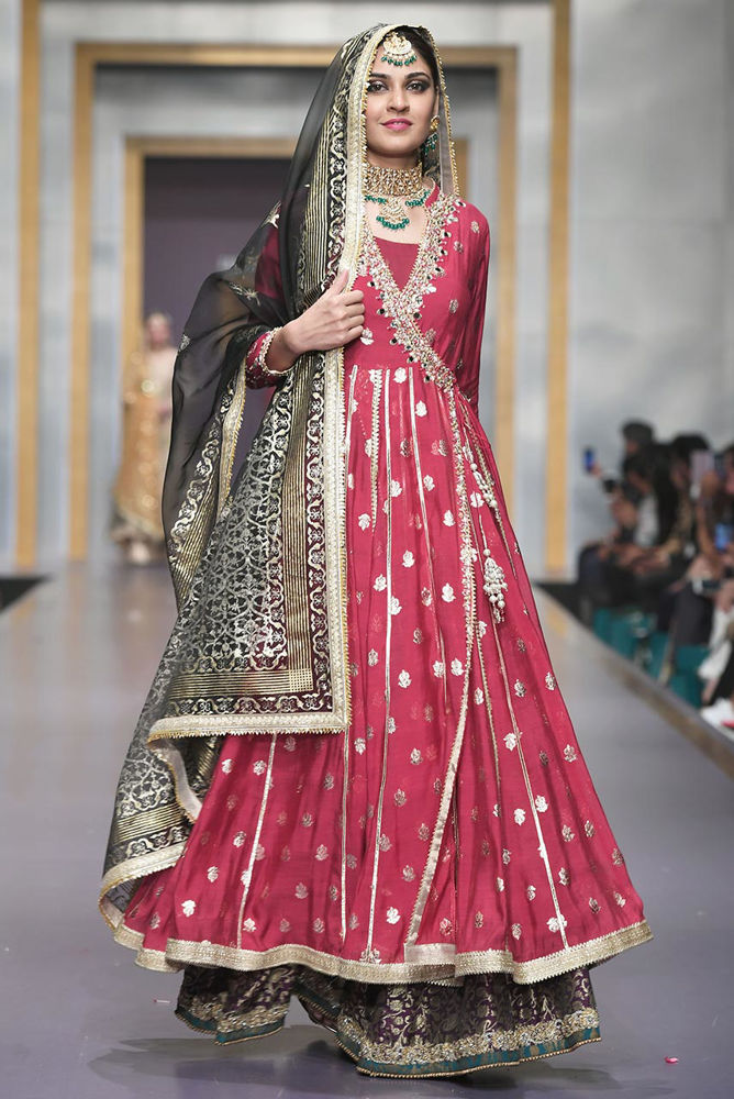 Mihr-un-Nissa (KTD3220) | Deepak Perwani